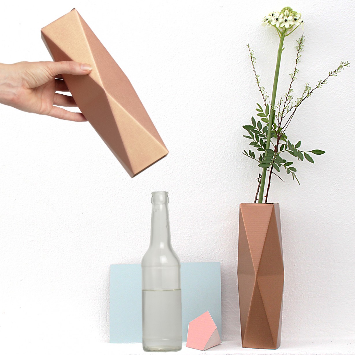 complementi vase-pliable-en-carton-5e5 – Architettura e design a Roma