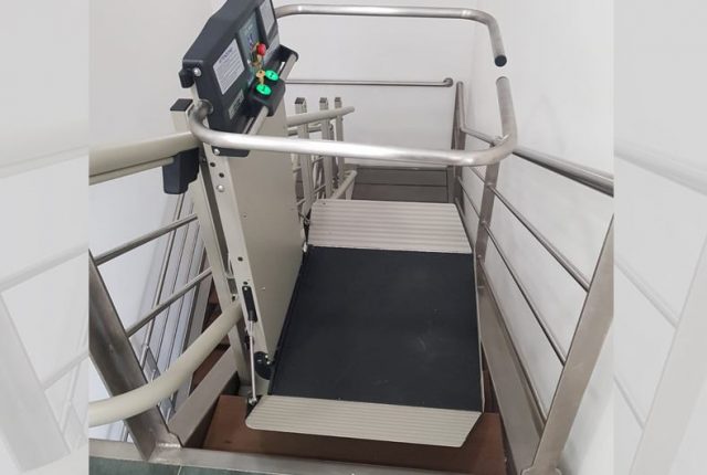 Integrare un montascale per disabili ed anziani nel tuo arredamento di ...